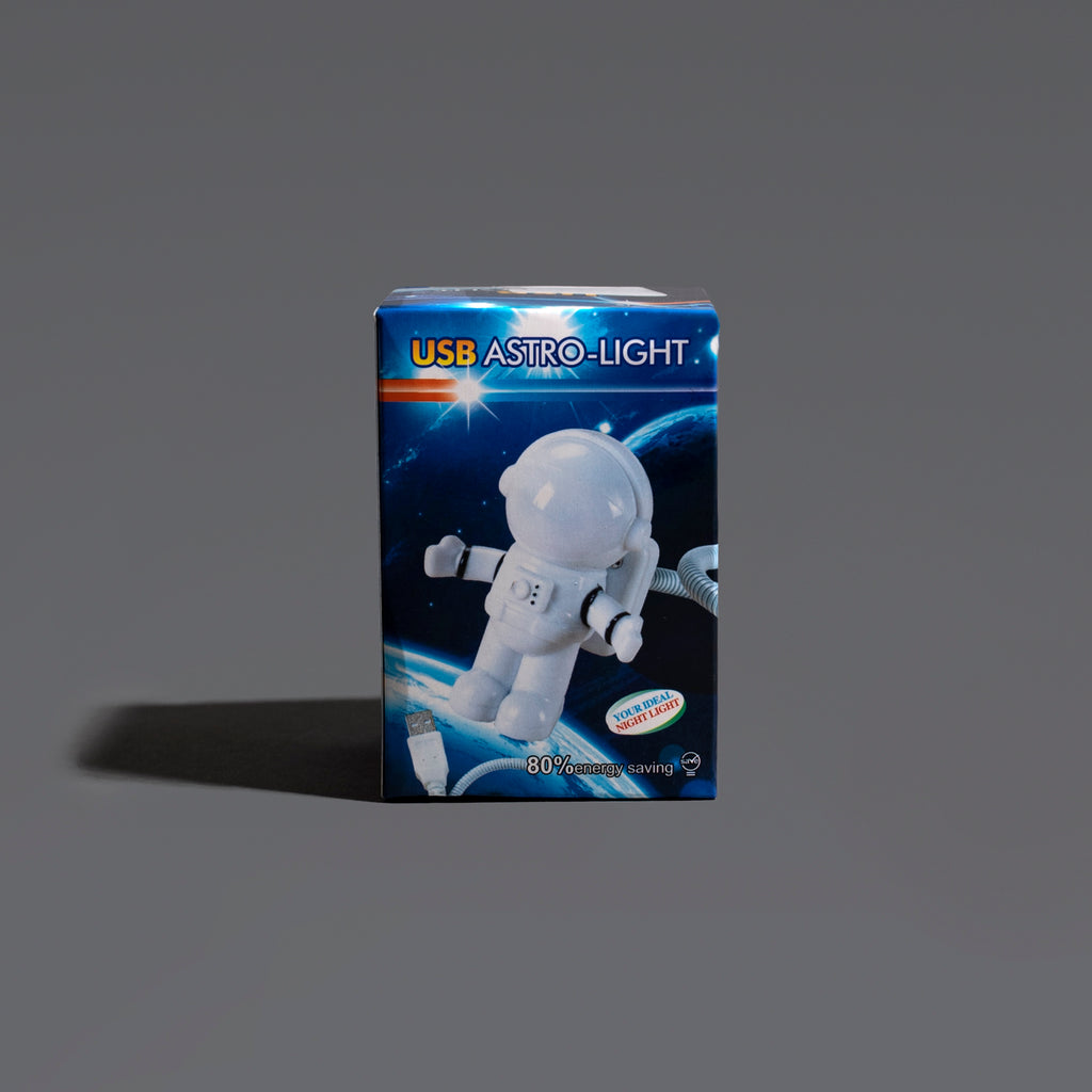Astronaut Plug-in USB Light – Retro Space Junk